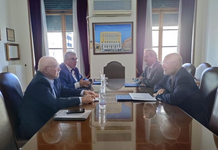 ΕΒΕΠ: Επίσκεψη από αντιπροσωπεία του Ελληνικού Εμπορικού και ...