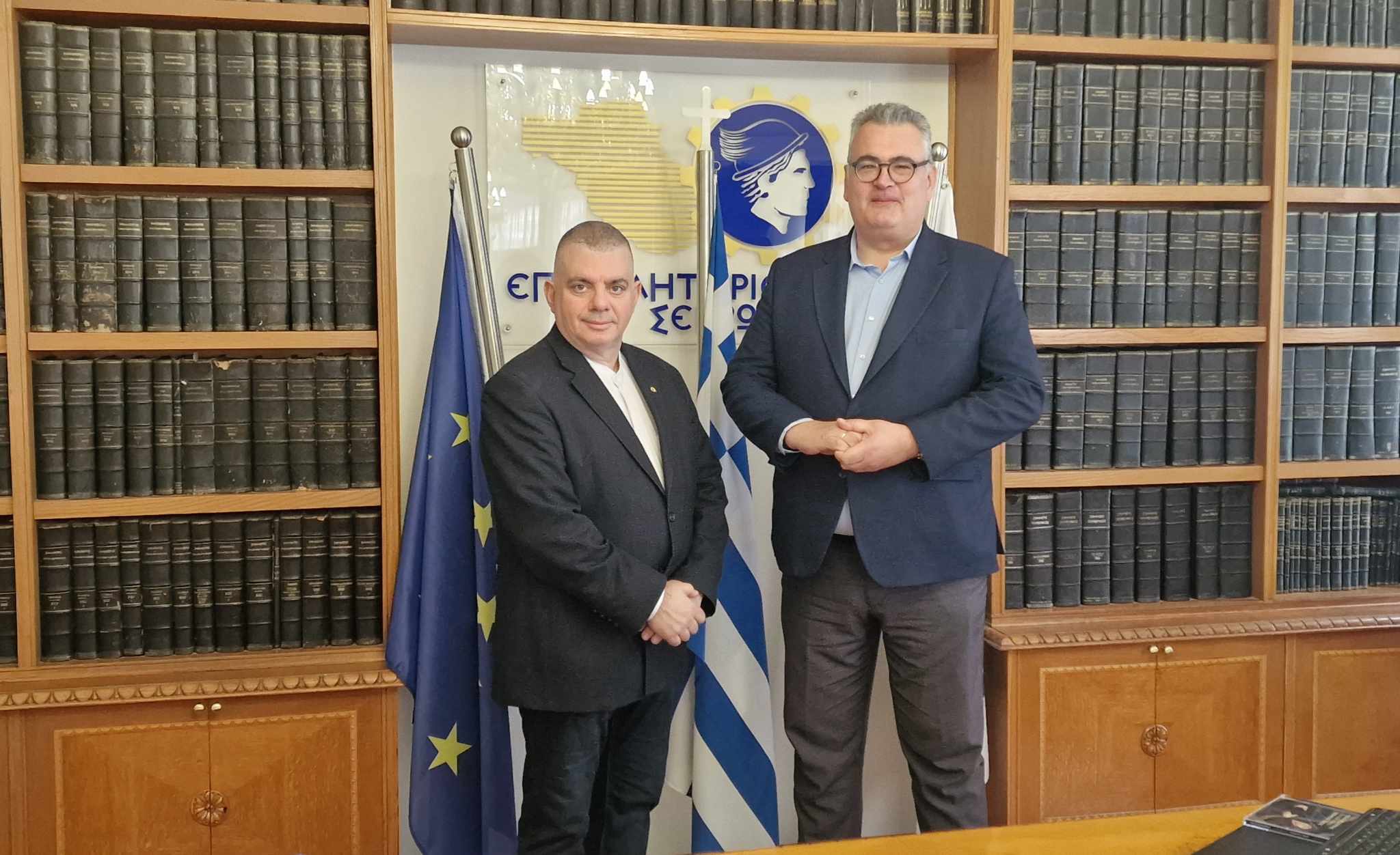 Συνάντηση του Αθανάσιου Μαλλιαρά με τον Πρόεδρο του ΒΕΘ Μάριο ...